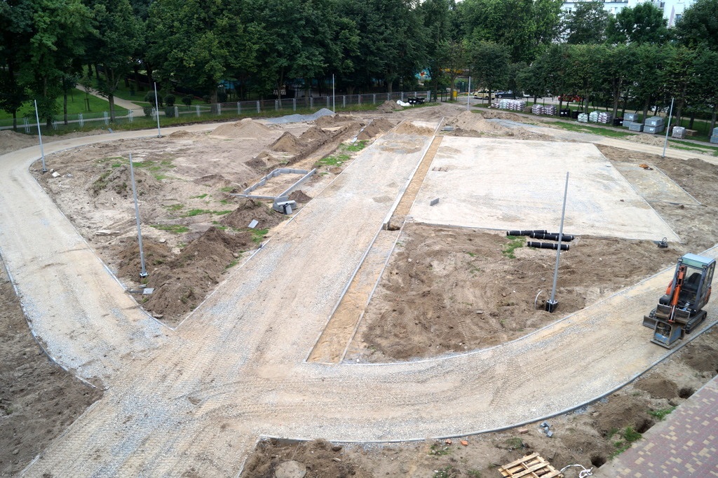 Budowa boiska lekkoatletycznego przy Zespole Kształcenia Podstawowego i ...